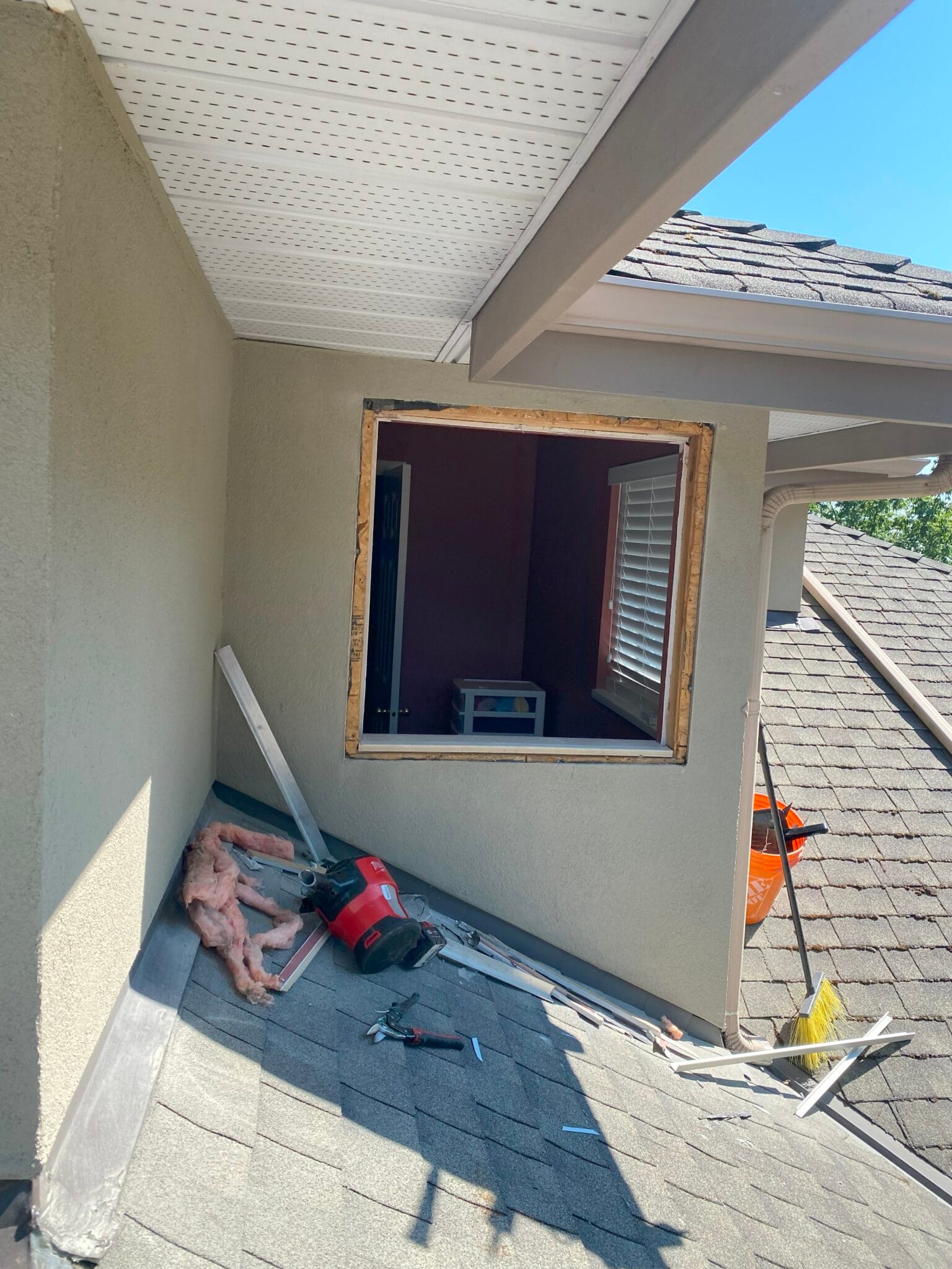 Window Repairs: Quality Service at Affordable Prices - Covert Glass.